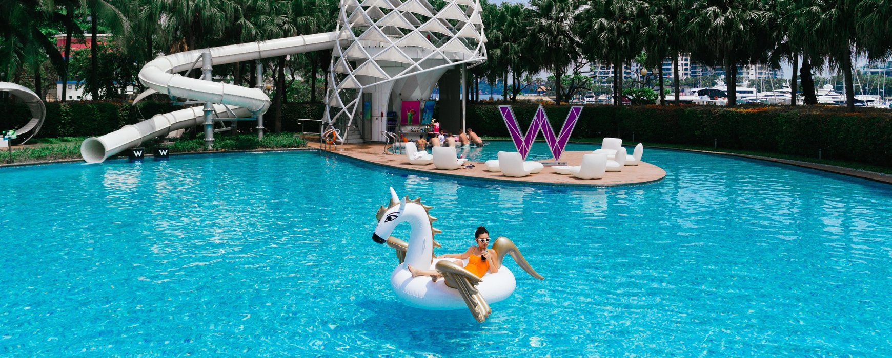 Pool Day Club In Singapore W Singapore Sentosa Cove